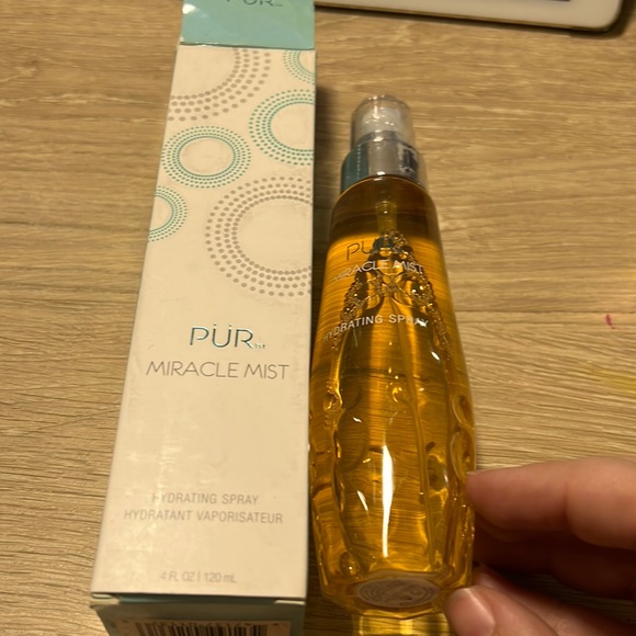 Pur | Makeup | Pur Miracle Mist Hydrating Spray | Poshmark